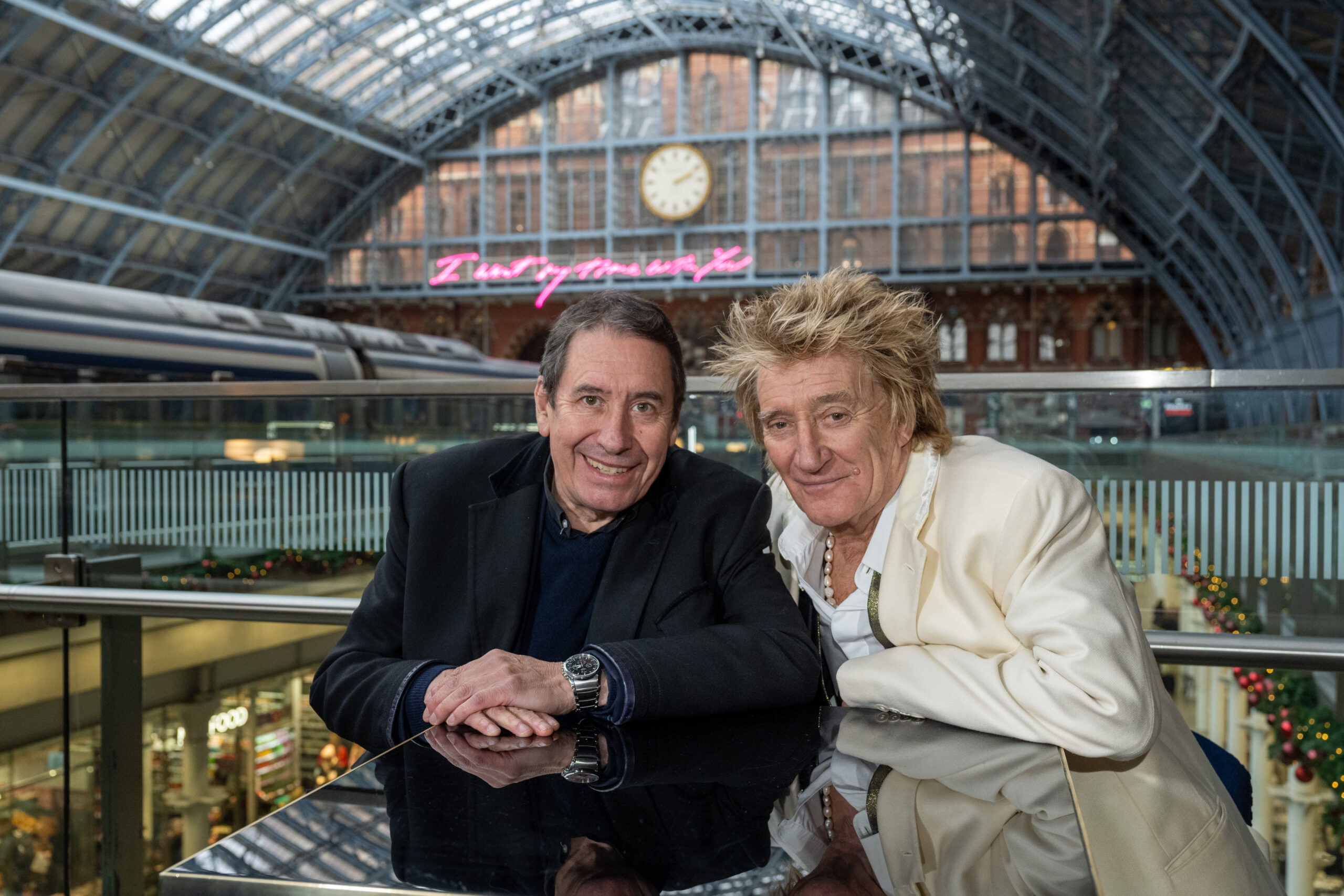 Sir Rod Stewart and Jools Holland surprise at St. Pancras International