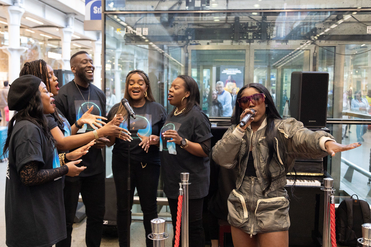 Bree Runway Performs at London St. Pancras Station