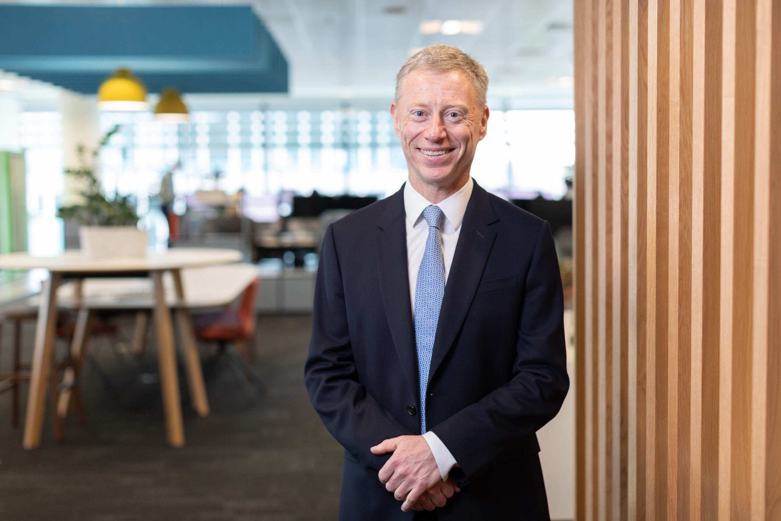 ROBERT SINCLAIR - London St. Pancras Highspeed